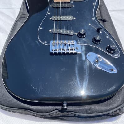 Indio Cali Classic Electric Guitar with Gig Bag, Black 610160 | Reverb