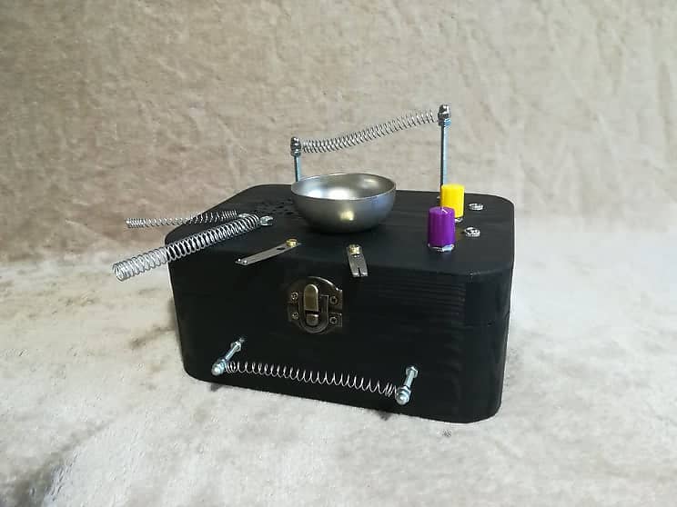 Passive NoiseBox DIY Black Noise Box Synthesizer Ambient | Reverb