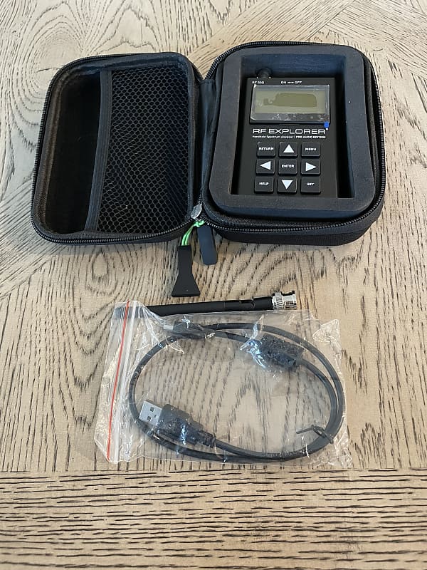 RF Venue RF Explorer Black | Reverb