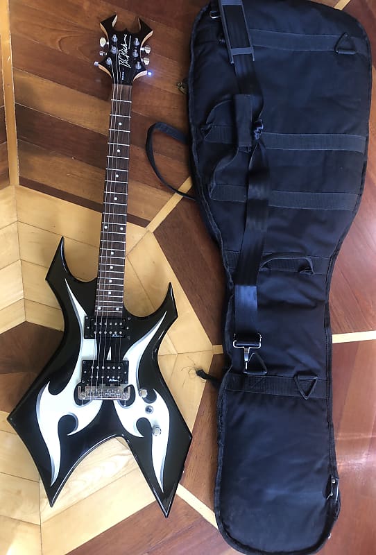 B.C. Rich Bronze Series Warlock-Black Widow Electric Guitar | Reverb