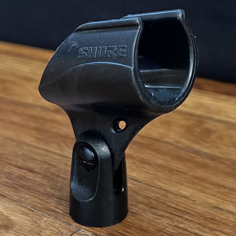 Shure WA371 Wireless Microphone Clip | Reverb