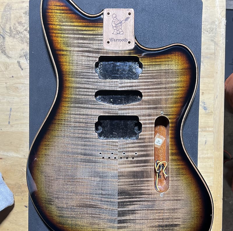 Warmoth Jazzcaster 2022 - Bengal burst gloss | Reverb