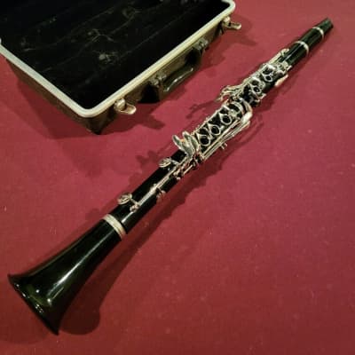 Besson Clarinet - Black | Reverb
