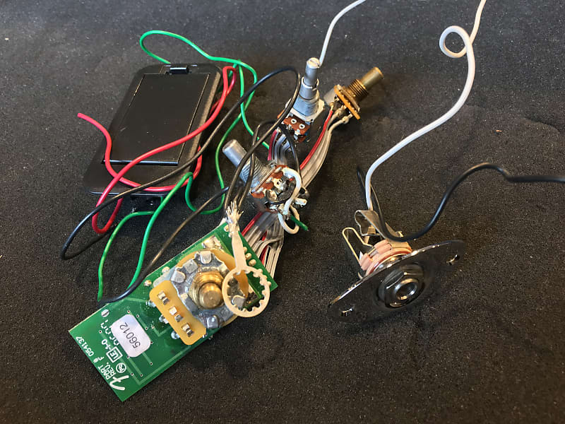 Fender Deluxe Active Jazz Bass Guitar Preamp pots output jack | Reverb