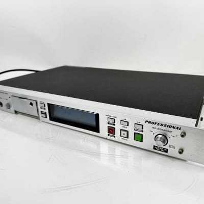 Marantz PMD570 Rackmountable Solid State Compact Flash Card | Reverb