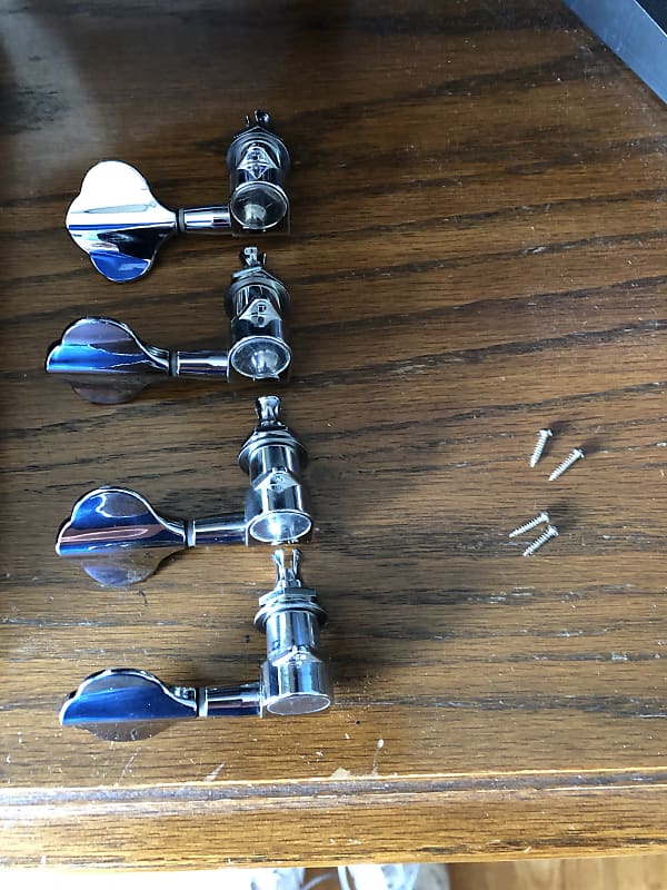 Squier mini bass tuning heads 4 in line | Reverb