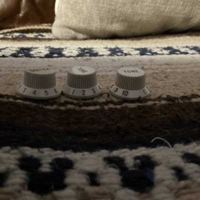 Fender Stratocaster 1977 Control Knobs White | Reverb