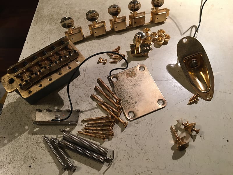 Genuine Fender Strat ocaster Relic Gold Hardware Tuners Trem | Reverb