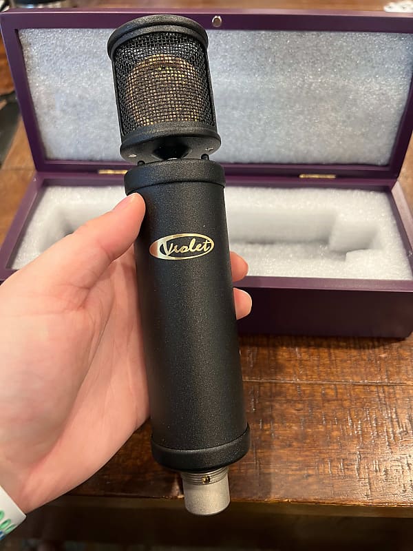 Violet Design Black Knight | Reverb