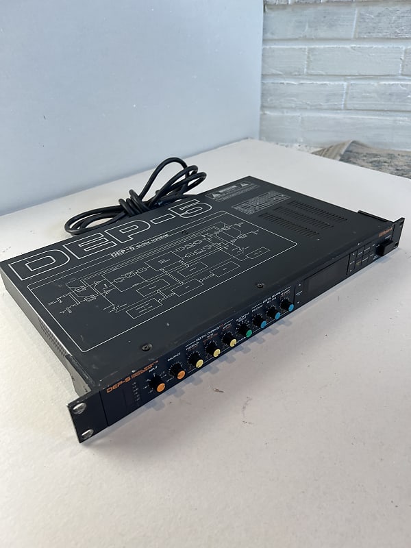 ROLAND DEP-5 Effects Processer | Reverb