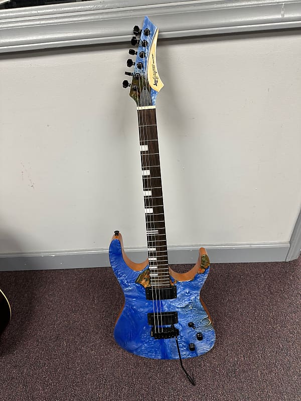 Minty Leo Jaymz Tempest Wild Blue Color | Reverb