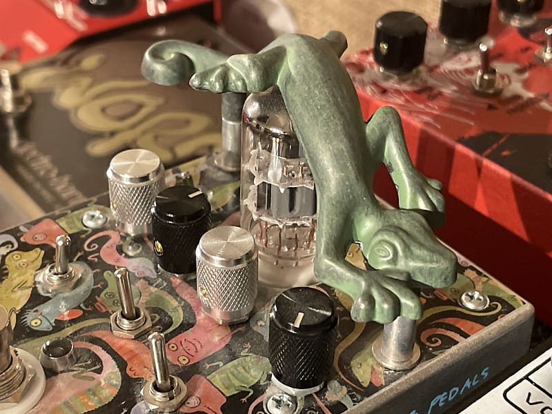 Super Ultra Rare 2B Distortion Pedal from Frog Pedal Co | Reverb