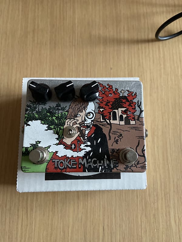 Abominable Electronics Toke Machine Fuzz | Reverb Australia