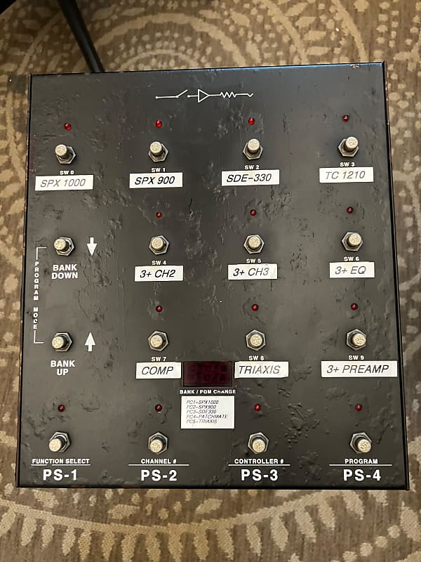 Custom Audio Electronics RS-10 Programable MIDI Controller. | Reverb