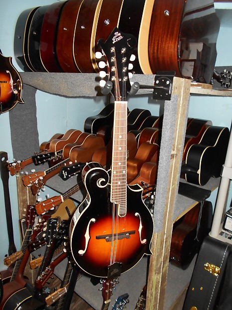 The Loar LM-520 Hand-Carved F-Model Acoustic Mandolin | Reverb
