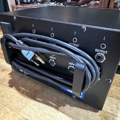 API 500 Series Rack - Present - Black | Reverb
