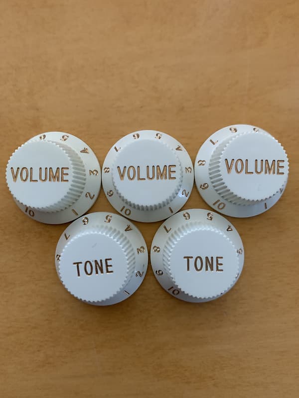 Fender Aged White Volume and Tone Knobs Aged White | Reverb