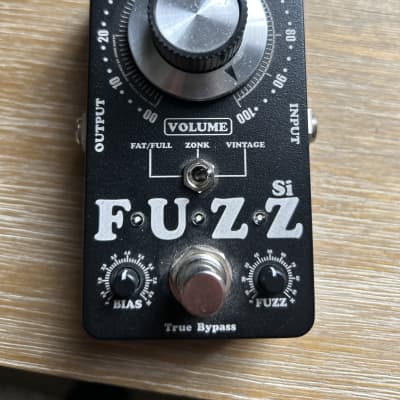 King Tone Guitar "MiniFuzz V2" 2022 Black | Reverb