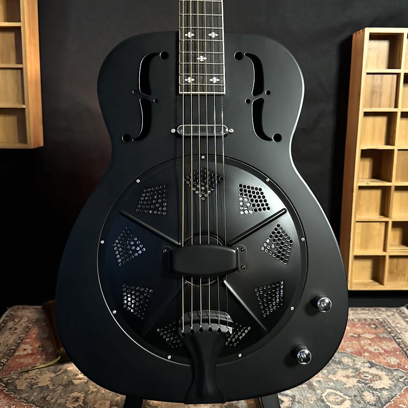 Royall FB Blues Hound Matte Charcoal Finish 14 Fret Single | Reverb