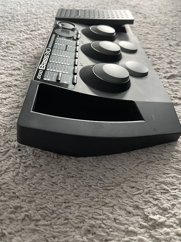 DOD Bass30 Digital Multi Effect Bass Guitar System | Reverb France