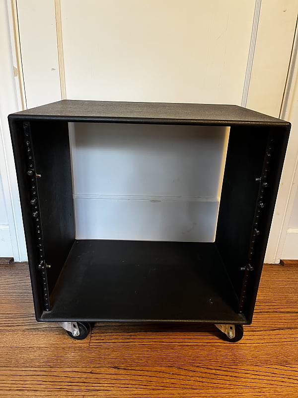 unbranded 10 space studio rack ca. 2010 - black | Reverb
