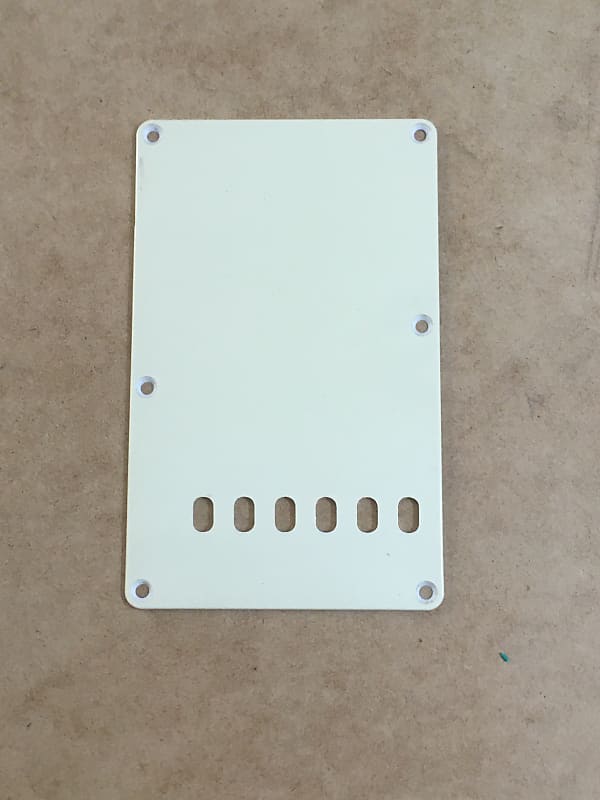 Fender Real Vintage Aged White Relic Tremolo Cover Strat Back | Reverb