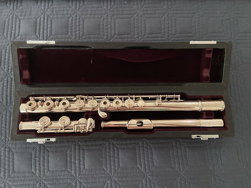 Yamaha 881 Professional Flute | Reverb
