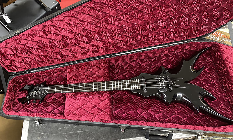 BC Rich Draco w/ Coffin Case | Reverb