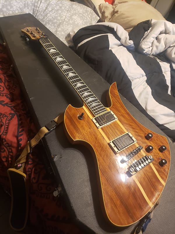 B.C. Rich mockingbird Early 2000s - Natural | Reverb