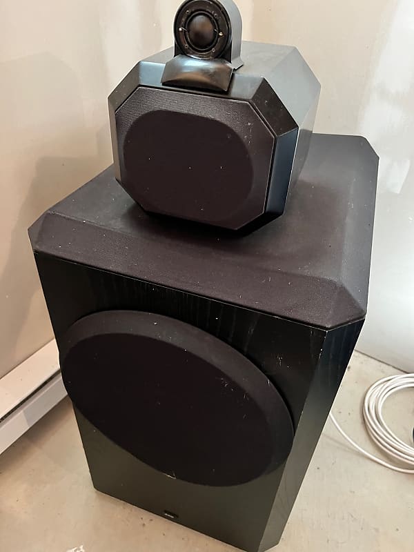 B&W 801 | Reverb Canada