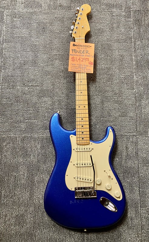 Pre-Owned Fender Fender American Ultra Stratocaster | Reverb