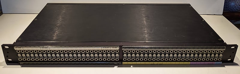 Switchcraft TT Bantam 96 pt Patchbay - front panel | Reverb