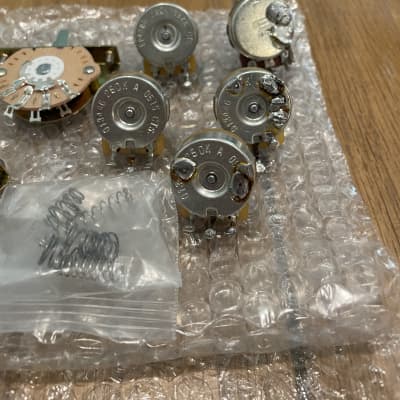 CTS Potentiometers, Oak Grisby Selector switch Guitar | Reverb