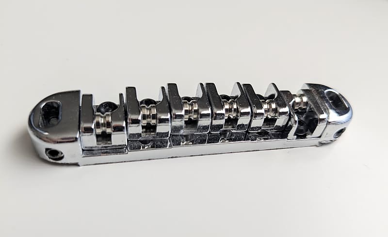 WILKINSON Locking Roller Bridge | Reverb