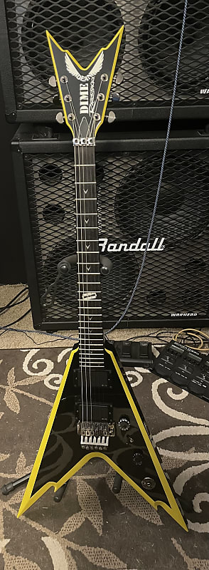 Dean dimebag Razorback V Black yellow bevel’s | Reverb