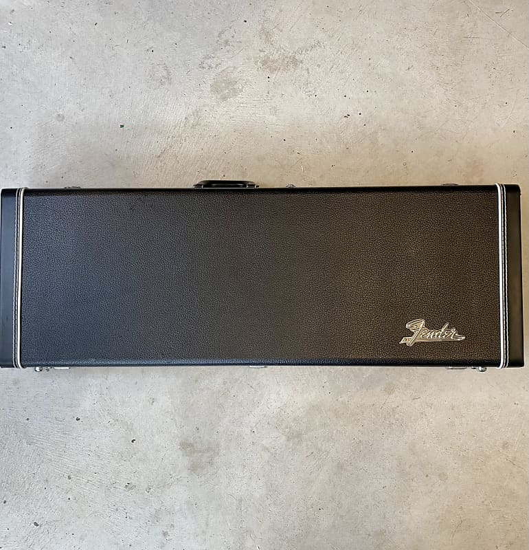 Fender Classic Tolex/Wood Case MINT 23021 | Reverb