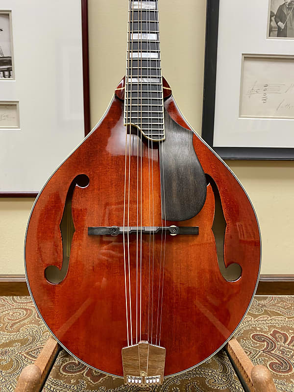 Eastman Mandolin Model MD605 w/ K&K 'Duotone' Pickup | Reverb