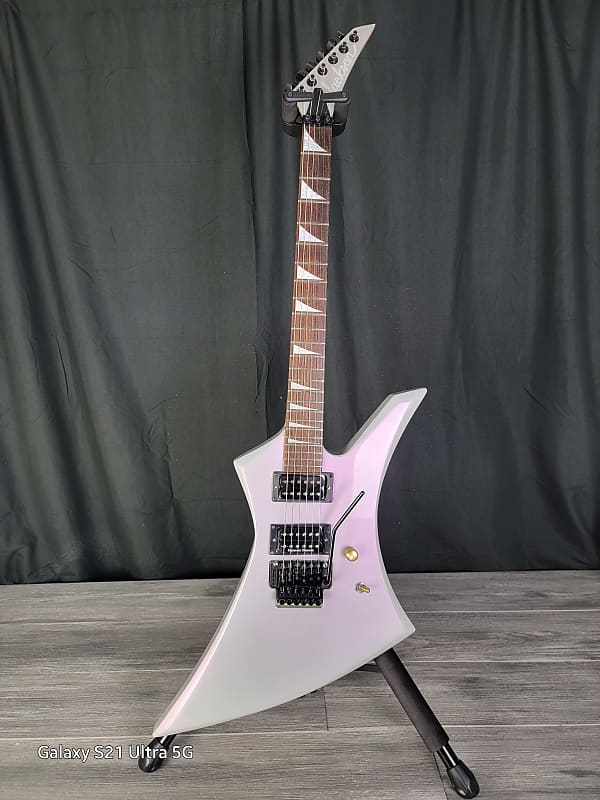 Jackson Kelly 1997 - Custom Color Shifting Metallic White | Reverb