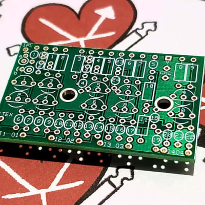 Devi Ever : FX Disaster Fuzz 2009 | Reverb