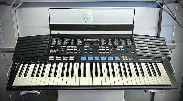 Yamaha PSR-47 Tastiera vintage Synth e arranger anni 90' Nero | Reverb