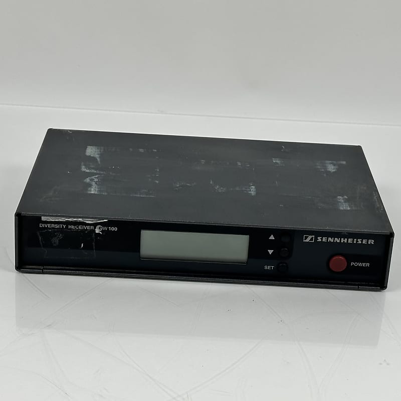 Sennheiser True Diversity Receiver EM 100 A 518-554 MHz | Reverb