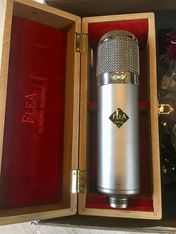 New Microphone FLEA 47 ! NEW ! The best mic of the | Reverb Canada
