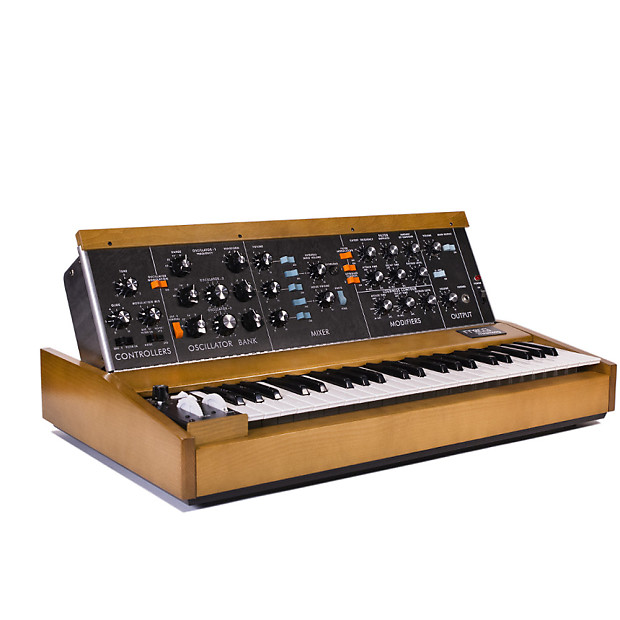 Moog Minimoog Model D Reissue 44-Key Monophonic Synthesizer | Reverb
