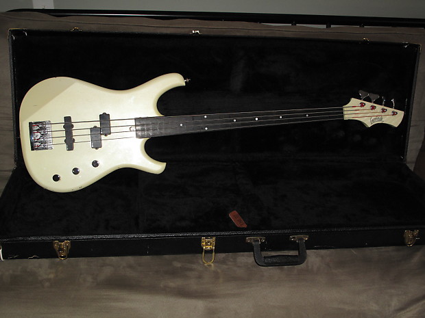 Rare Vintage 1988 Larrivee LB-2 Bass Guitar - Pearl White - | Reverb