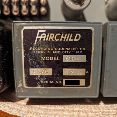 Fairchild 602 - Stereo Tube Limiter/Compressor | Reverb