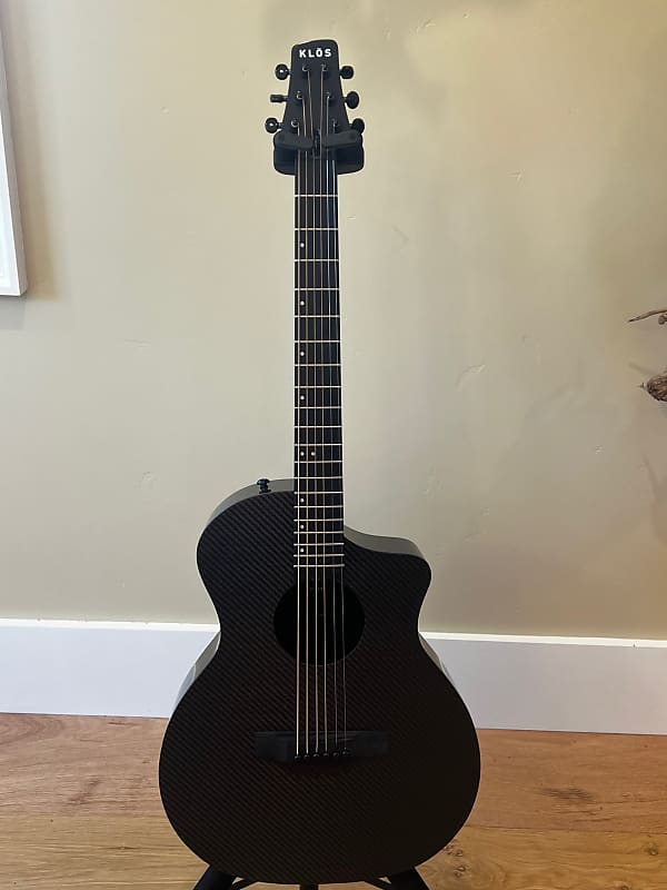 KLOS Grand Cutaway Mini Carbon Travel Guitar 2024 - Black | Reverb