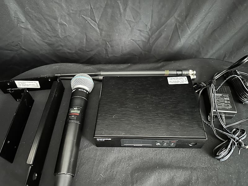 Shure QLXD4 Receiver and QLXD2 Beta58a Transmitter 2010s - | Reverb