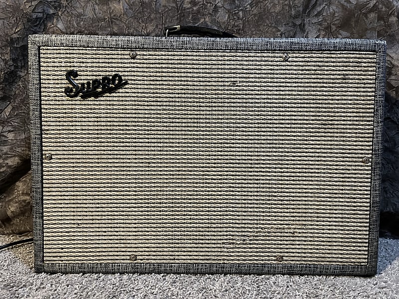1964 Supro 1624T | Reverb