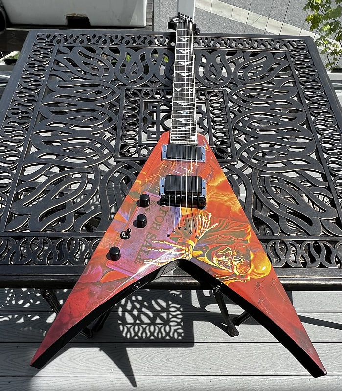 left handed Dean V Dave Mustaine Peace Sells with custom case | Reverb