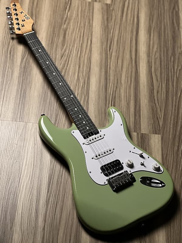 SLX Hawk Classic Lite 22 HSS in Evergreen | Reverb